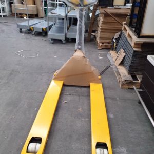 Pallet Racking - Affordable Shelving